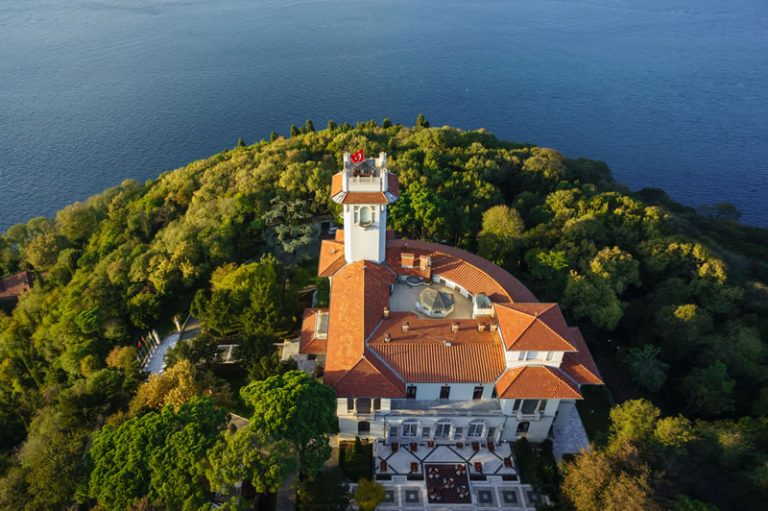 HİDİV KASRI | HİDİV KASRI NEREDE | HİDİV KASRI ADRES BİLGİSİ